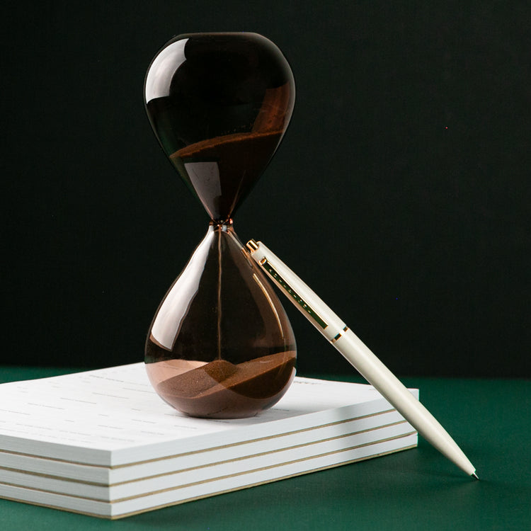 15-Minute Hourglass – Ink+Volt